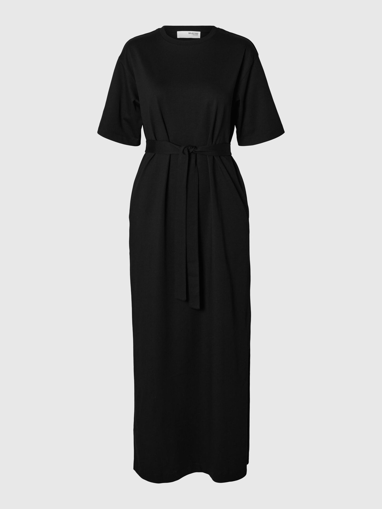 MAXI SHORT SLEEVED DRESS | Black | Selected